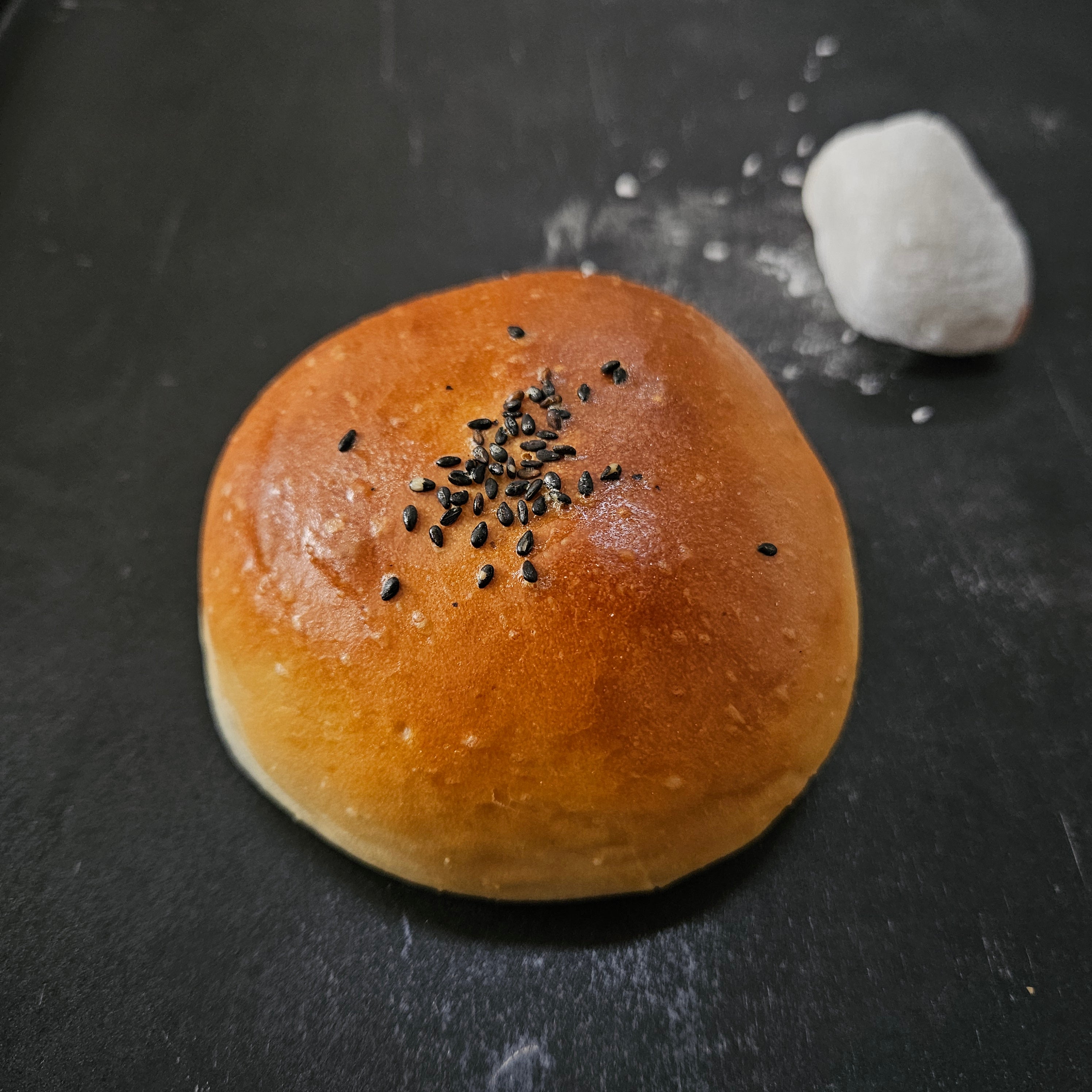 Mochi Bread 모찌빵 – Manna Bakery